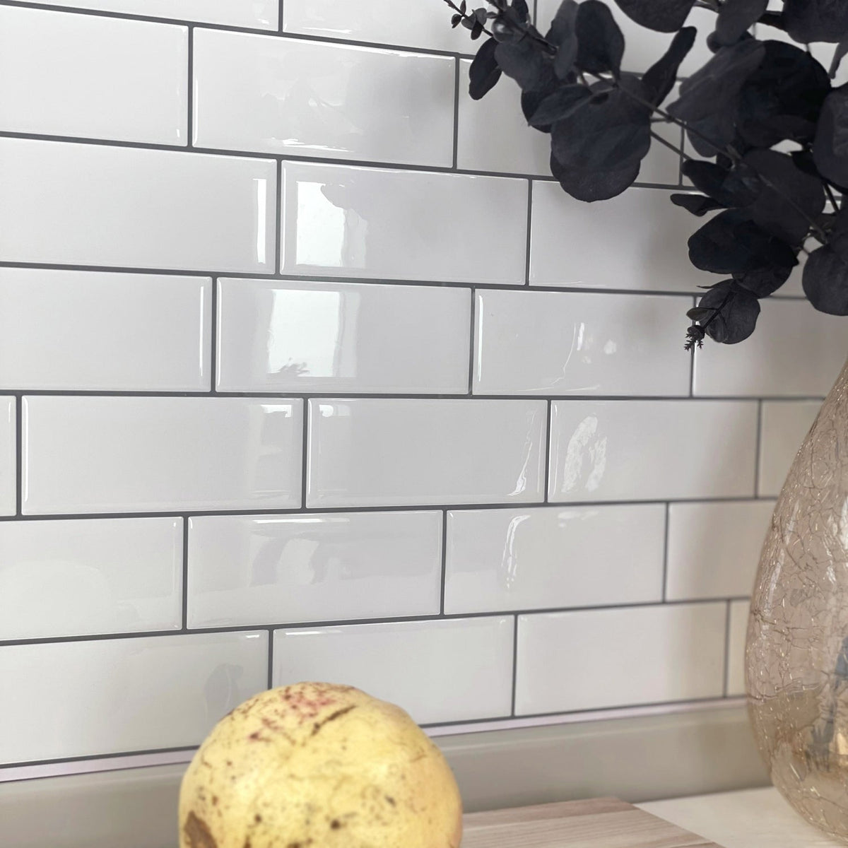 Dual Ceramics Renter-Friendly Peel&Stick Tiles for Kitchen Backsplash